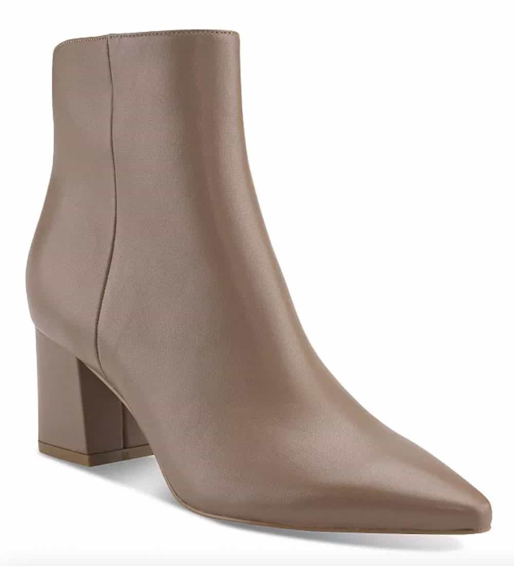 Business Professional Women's Attire: How to Give Your Wardrobe a Raise ...